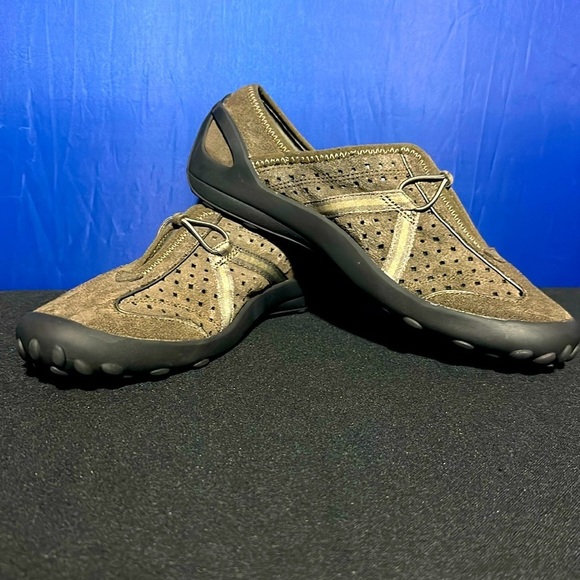 Clarks | Shoes | Privo By Clarks Sneakers Brown Tan Womens 7 M Leather ...